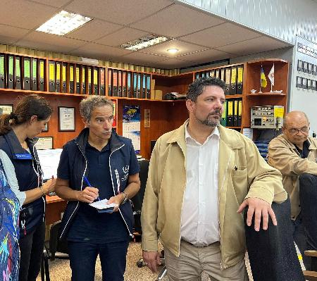 IAEA、原発に2人常駐 ザポロジエ、安全確保の期待 | 高知新聞