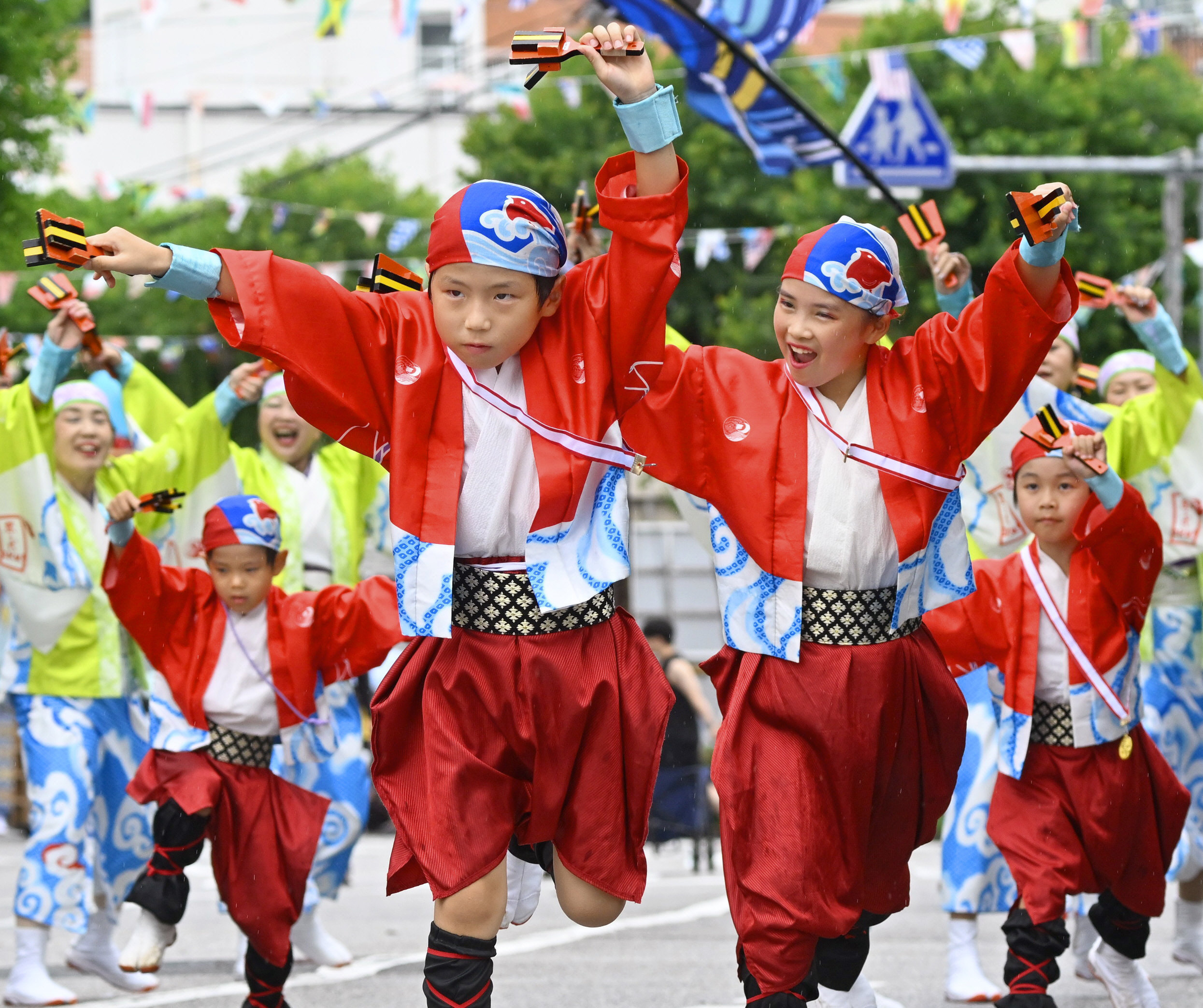 祭三代・IKU！―2025よさこい祭り全チーム紹介 | 高知新聞