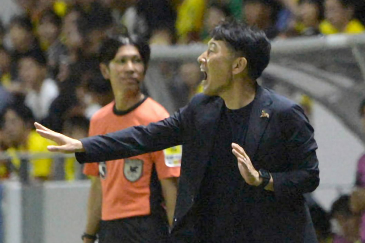 【試合後談話】高知ユナイテッド白石監督、勝因は「選手がハードワークした」ホームでは「戦う姿勢見に来て」【第29節・ギラヴァンツ北九州戦】 | 高知新聞